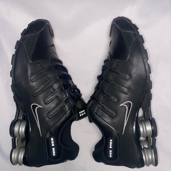 Nike Shox | Shoes | Nike Shox Nz Casual Black Sneakers Kids Size 65y ...